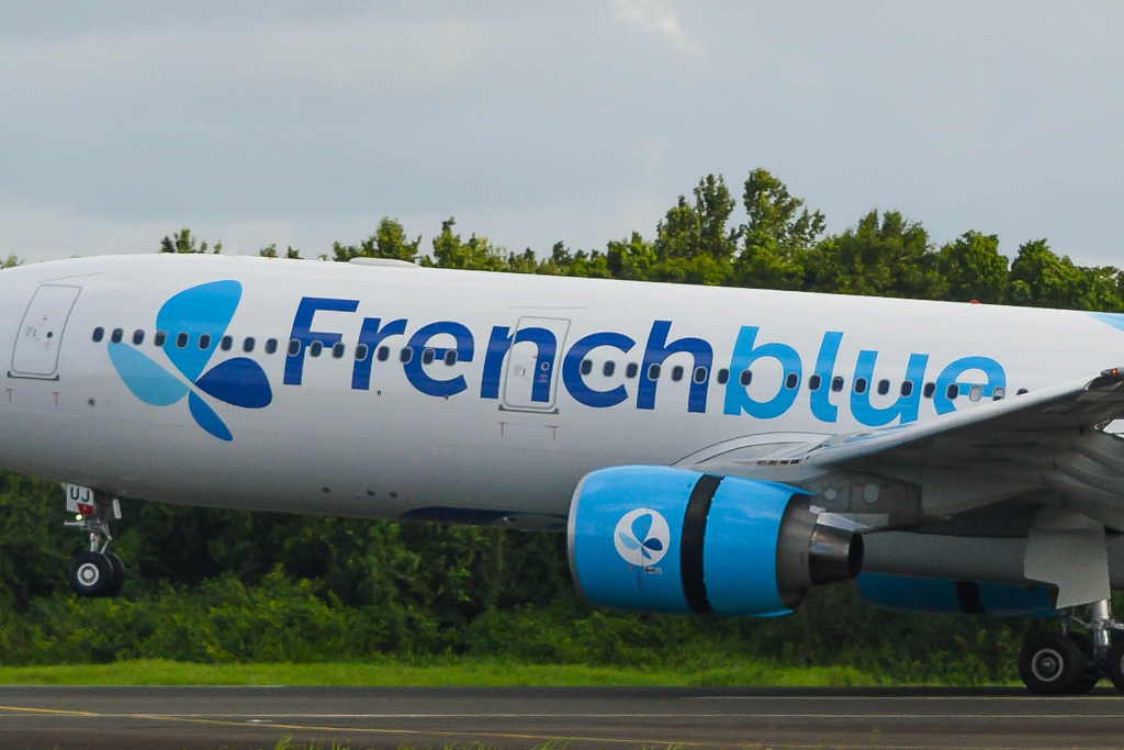 French Blue continue de faire progresser le trafic passagers à La Réunion