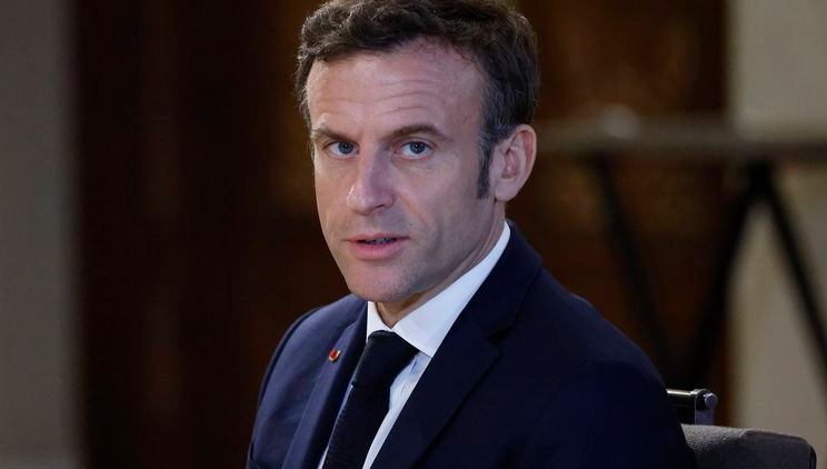 Emmanuel Macron convie les présidents de groupe parlementaire et chefs ...