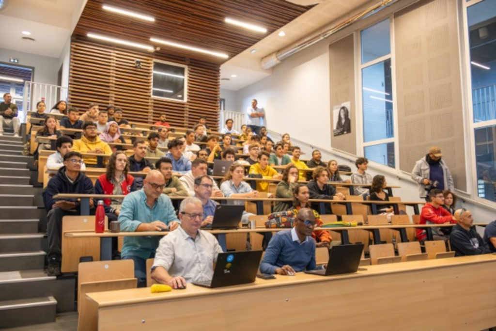 La rentrée pour la nouvelle promotion des étudiants ingénieurs de l ...